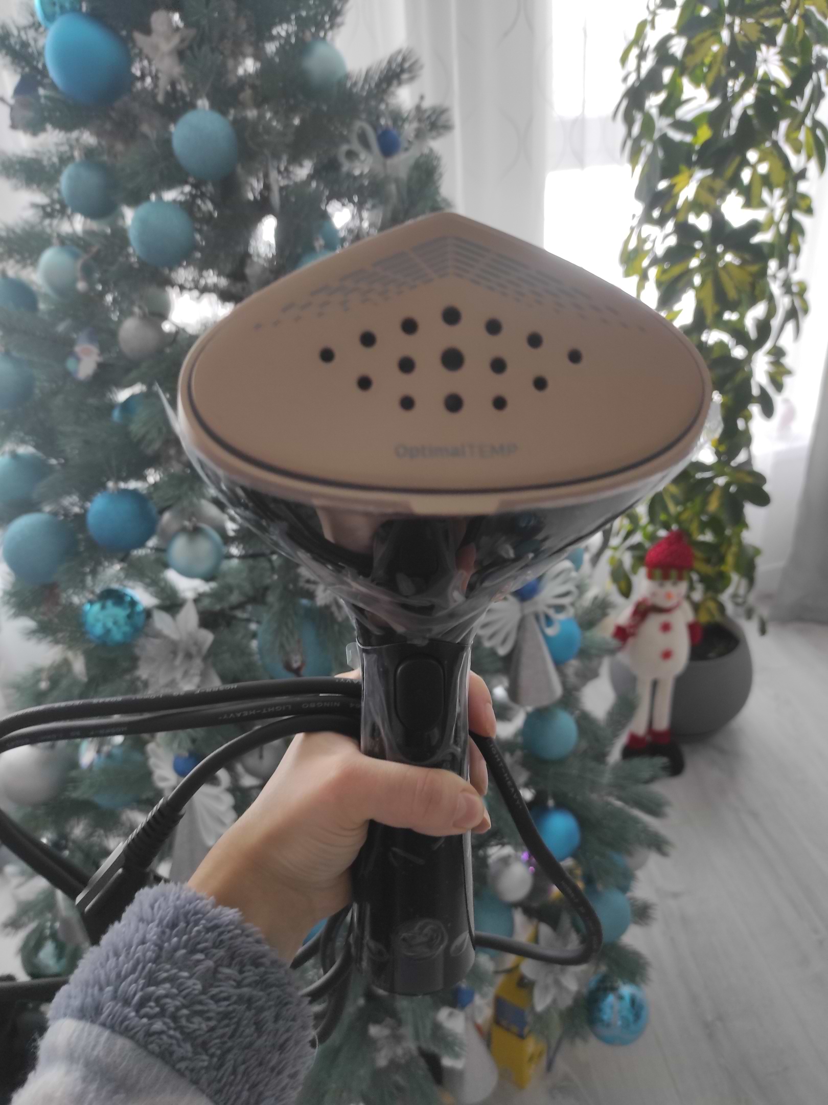 Вертикальний відпарювач ручний Philips STH7060/80 купити - ціна ...