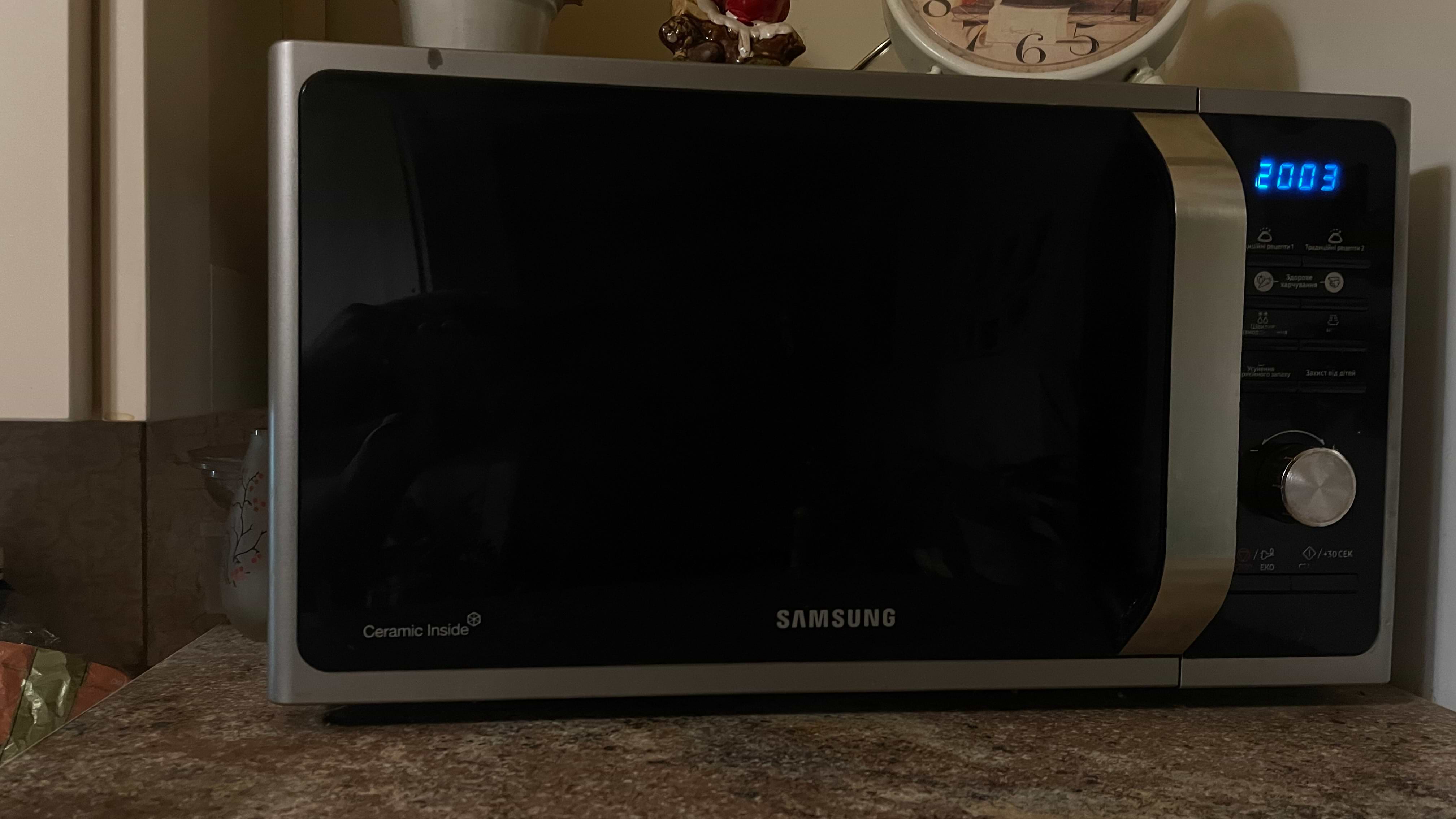Мікрохвильова піч (НВЧ) Samsung MS23F302TAS/UA купити - ціна ...